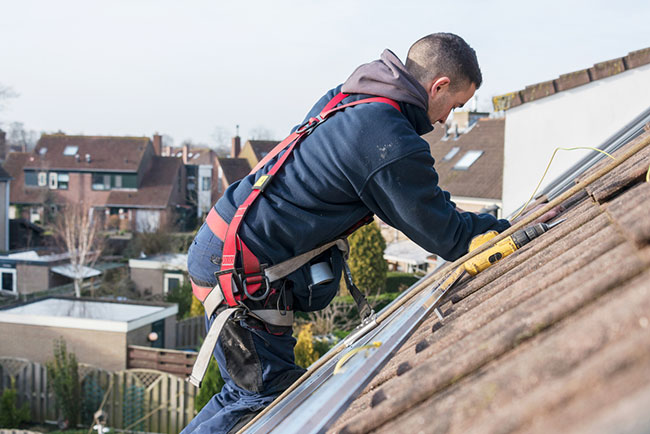 Five Tips and Tricks For a Stress-Free Roofing Installation Process ...